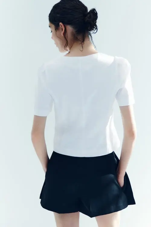 H&m Scoop Neck Puff Sleeve Blouse