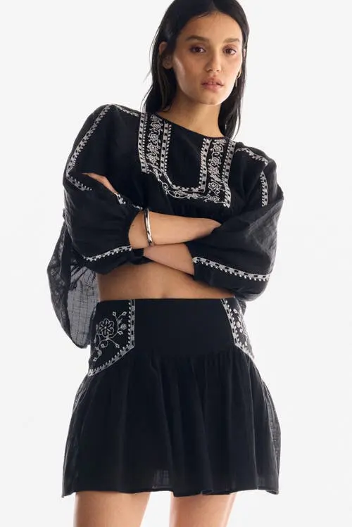 H&m Embroidered Crinkled Cotton Mini Skirt