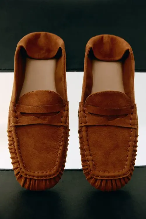 H&m Suede Finish Loafers With Penny Keeper Detail - Brown