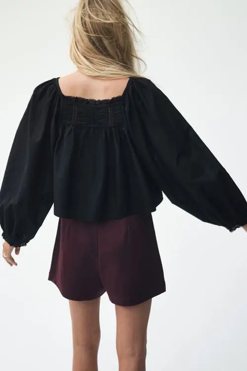 H&m Lace-trimmed Cotton Blouse With Square Neckline And Balloon Sleeves