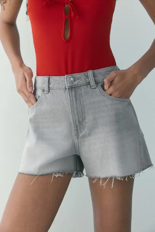 H&m High-waisted Raw Hem Denim Shorts - Light Gray