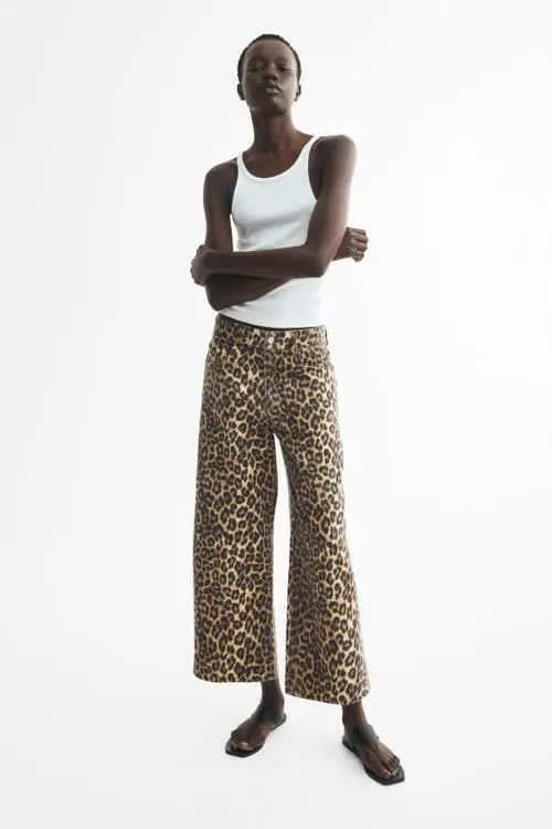 H&M High Waist Wide Leg Ankle Jeans - Beige/leopard Print