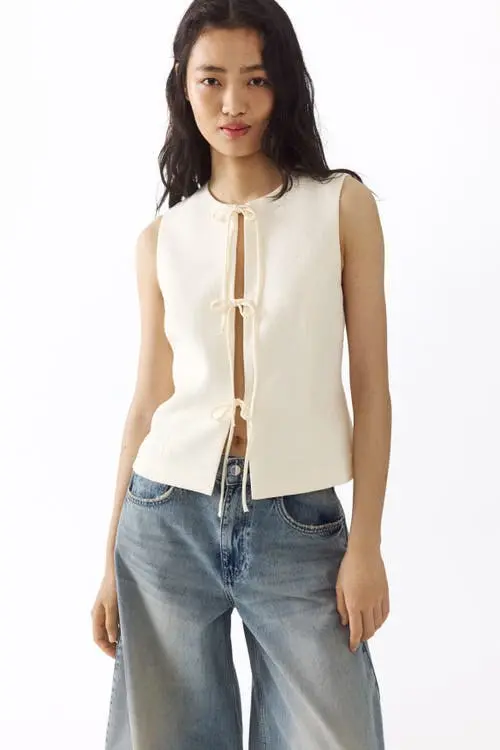 H&M Tie-detail Waistcoat - Cream