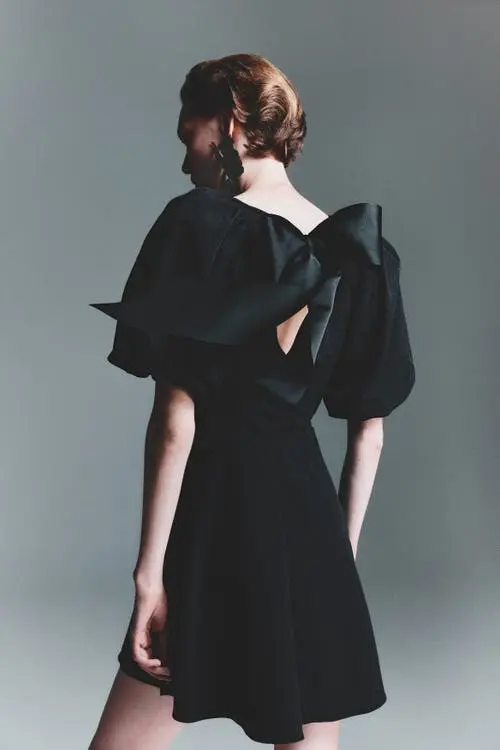 H&m Balloon-sleeved Dress With Bow Detail