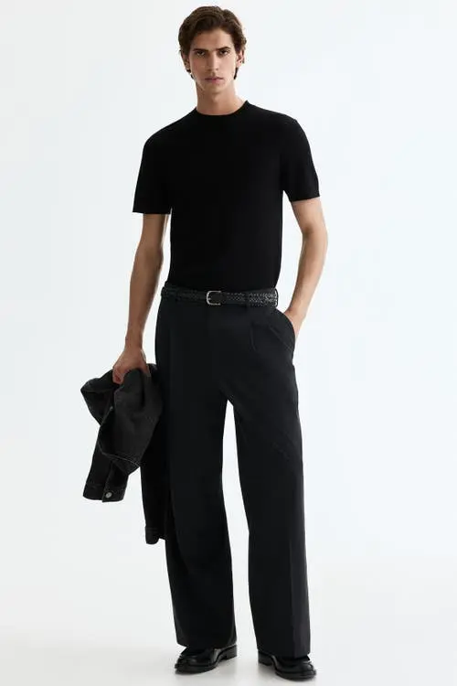 H&M Slim Fit Knitted T-shirt
