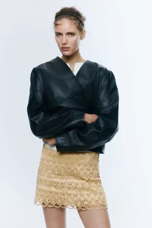 H&m Crochet-look Mini Skirt With Scalloped Hem