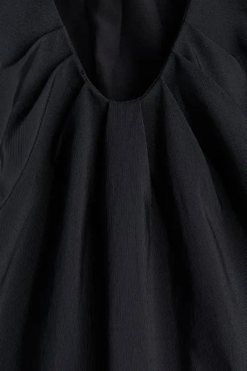 H&m Butterfly-sleeved V-neck Dress