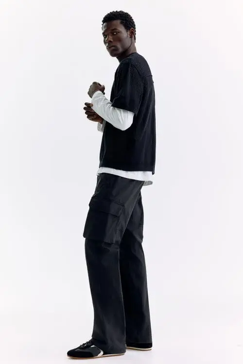 H&m Regular Fit Nylon Cargo Trousers - Black