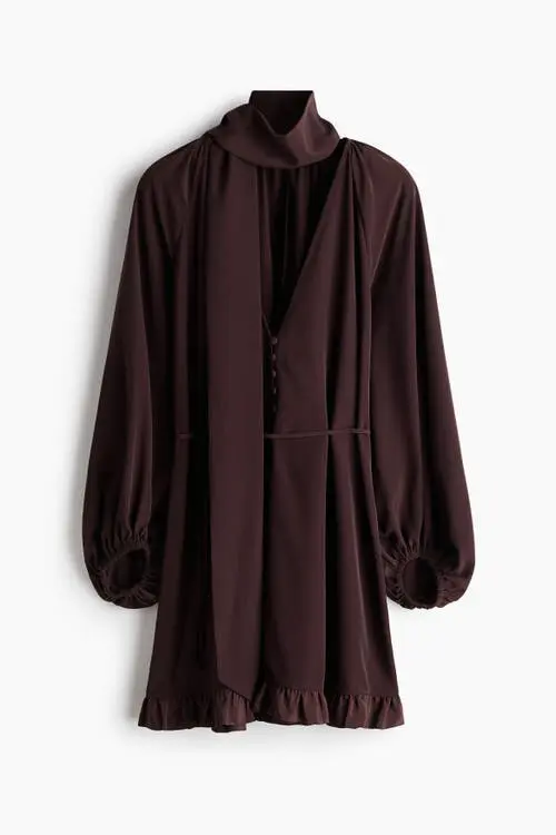 H&m Short Dress With Detachable Scarf