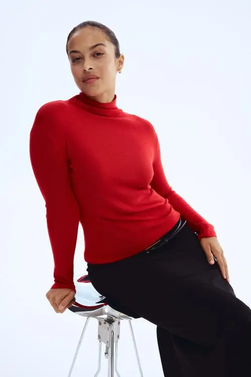 H&m Fine-knit Turtleneck Top - Red