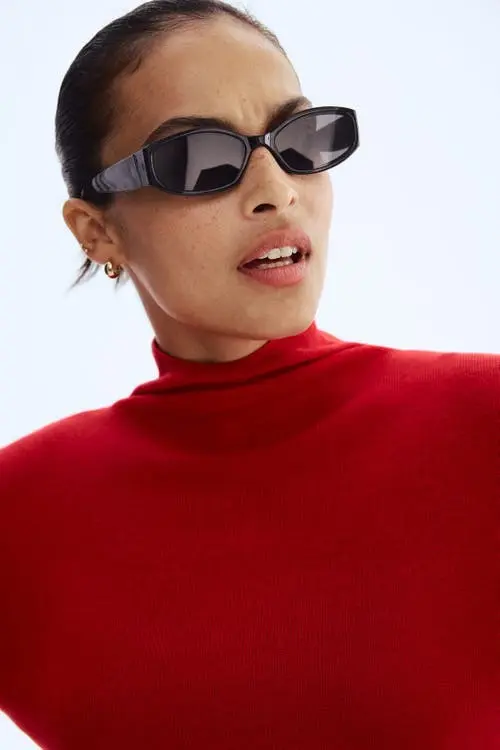 H&m Fine-knit Turtleneck Top - Red