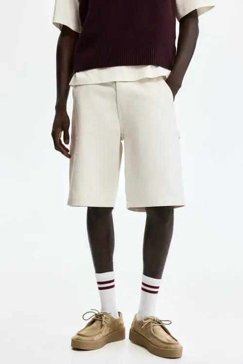 H&m Relaxed Fit Carpenter Shorts In Cotton Twill - White