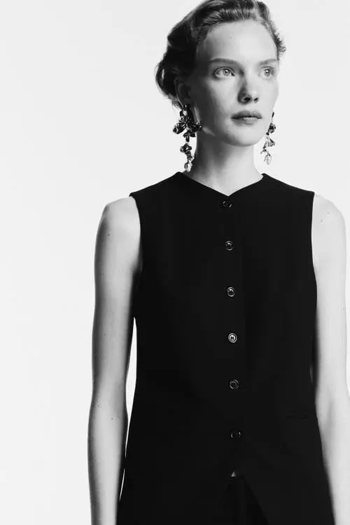 H&m Long Fitted Waistcoat