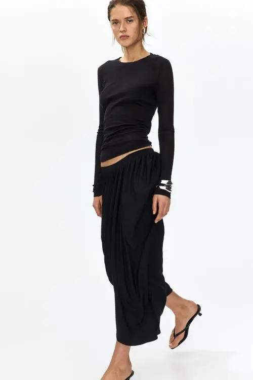 H&m Cropped Barrel Trousers With Draped Effect - Black