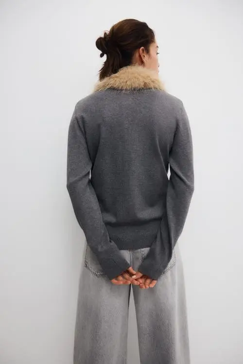 H&m Mama Detachable Fur Collar Cardigan