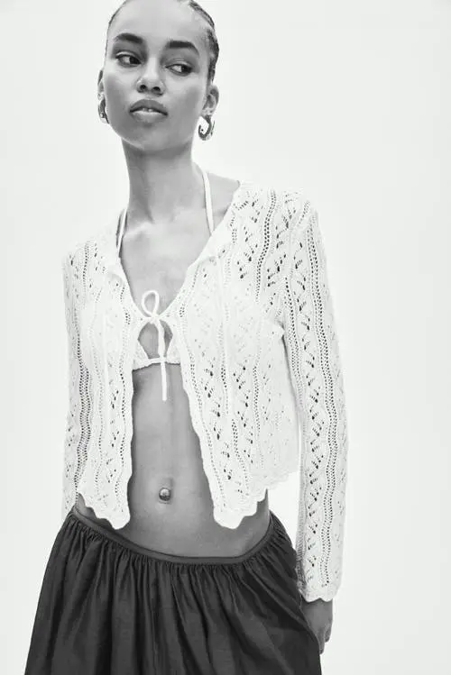 H&m Pointelle-knit Tie-front Cropped Cardigan With Scalloped Edges - Cream