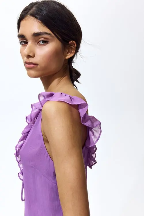 H&m Frill-trimmed V-neck Midi Dress