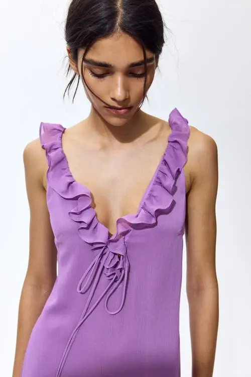 H&m Frill-trimmed V-neck Midi Dress