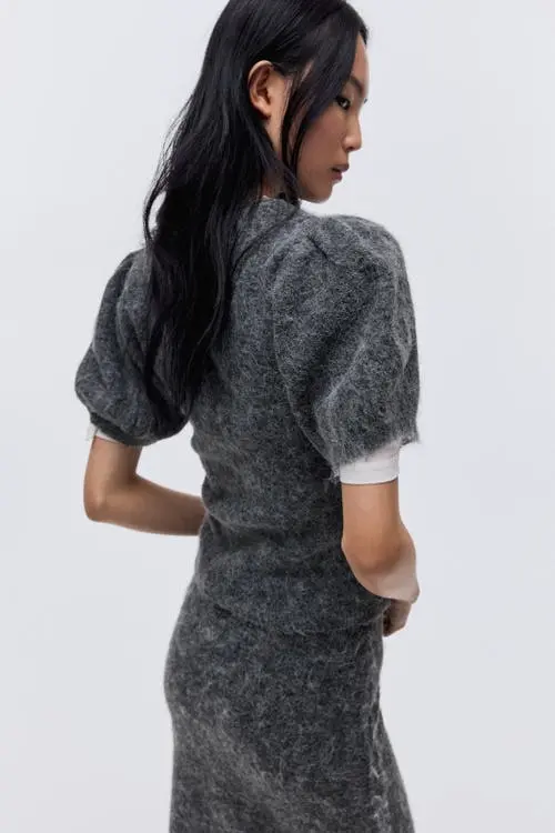 H&M Knitted Puff-sleeved Top