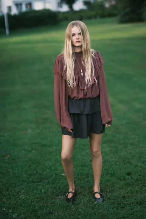 H&m Flared Mini Skirt With Elasticated Waist