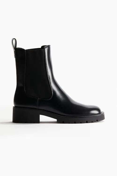 H&M Chelsea Boots With Elasticized Panels