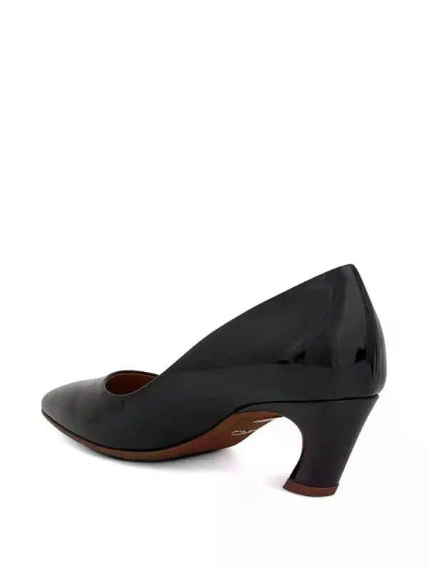 Chloé Oli Glossed-leather Pumps