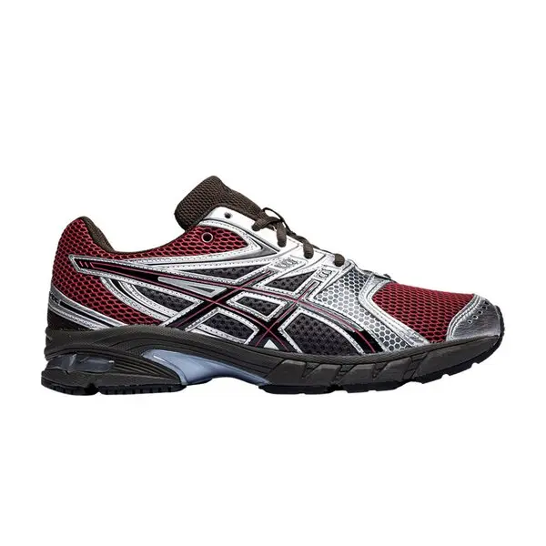 Asics Gel Ds Trainer Athletic Sneakers - Red