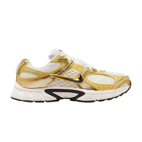 Nike V5 Rnr Sneakers