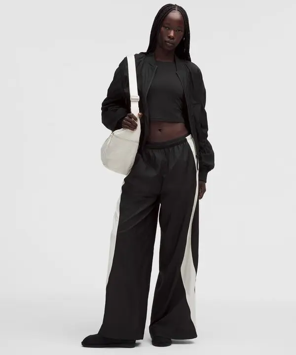 Lululemon Cropped Bomber Jacket With Ruched Detailing - Black