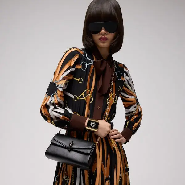 Gucci Dionysus Small Shoulder Bag In Leather - Black