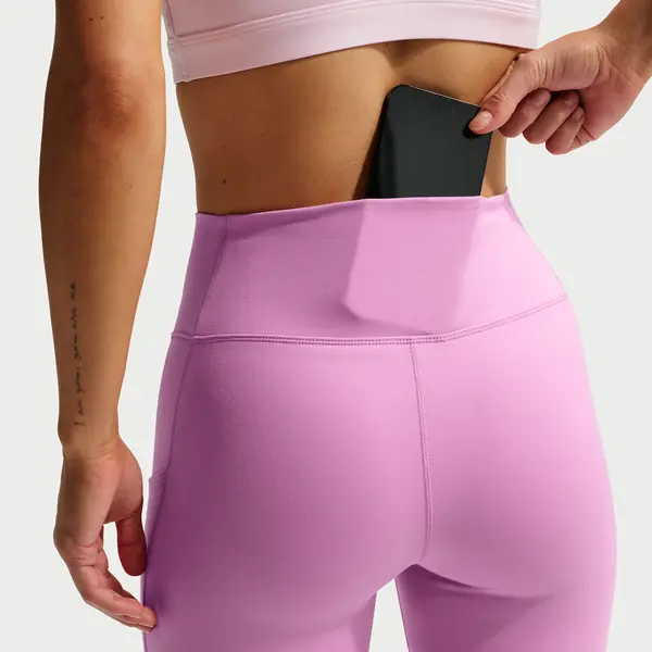 Nike High-waisted 8" Biker Shorts With Pockets - Purple