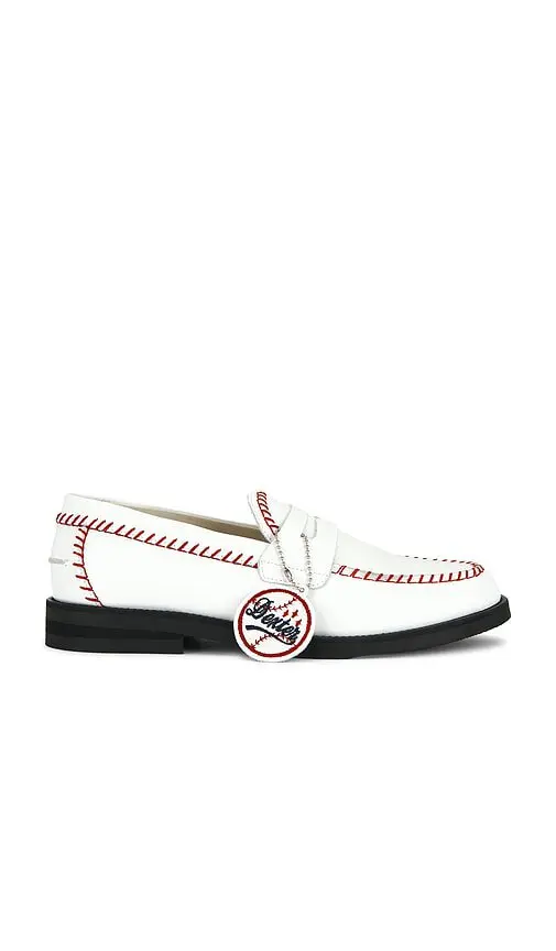 DUKE + DEXTER Wilde Dexter Baseball Penny Loafer In White - Cream