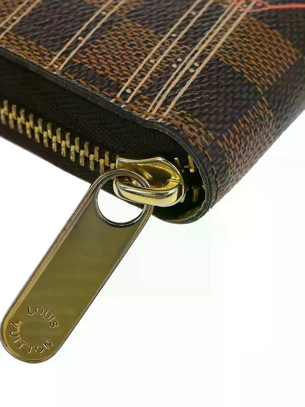 LOUIS VUITTON 2014 Long Trunk Zippy Patterned Wallet