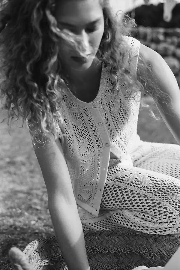 CELANDINE Bloom Crochet Button Front Top - White