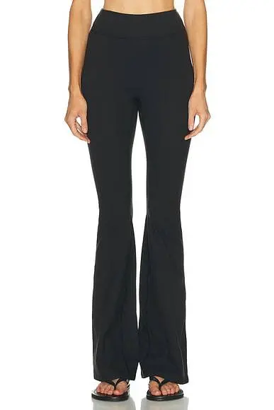 437 The Leisure Pant