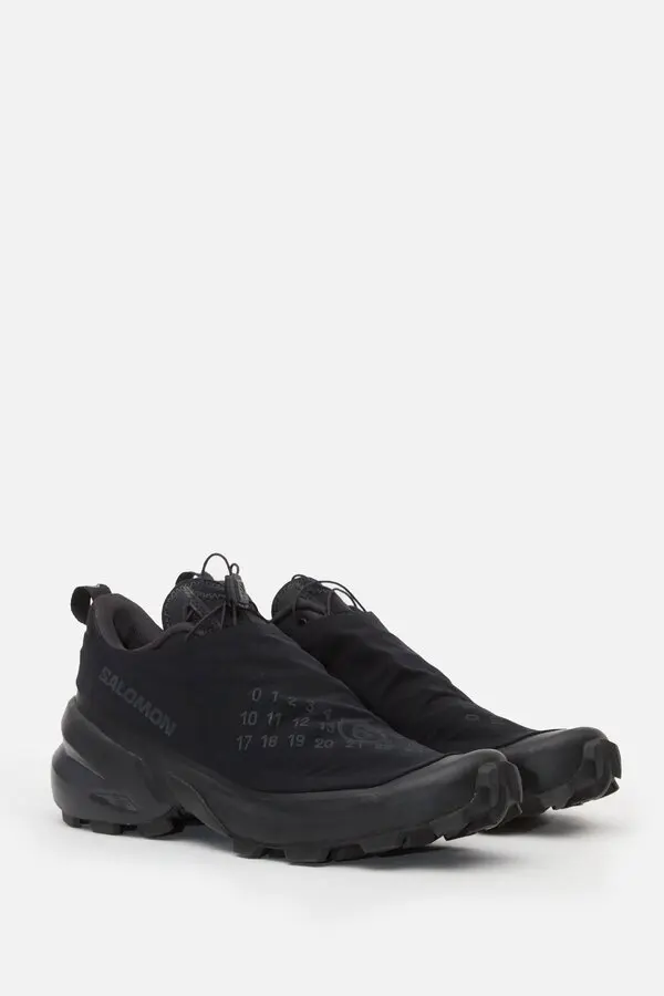 MAISON MARGIELA X Salomon Cross Dust Sneakers - Black