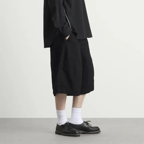 Comme Des Garçons Textured Wide-leg Shorts