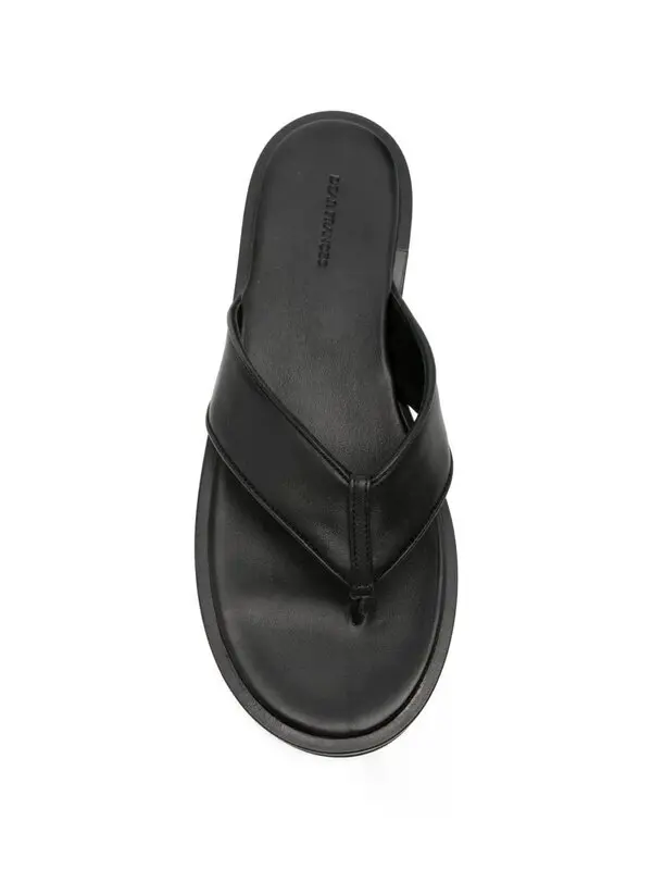 Dear Frances Capri Flat Sandals