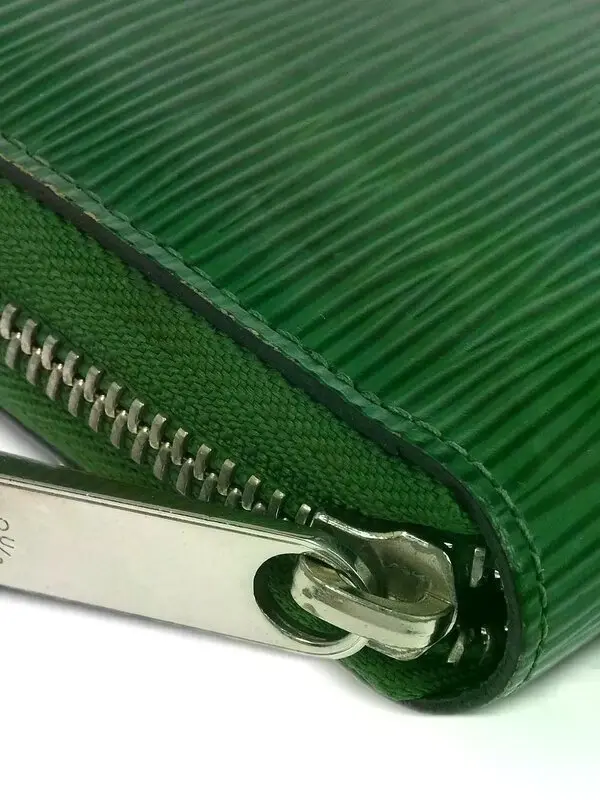 LOUIS VUITTON 2012 Zippy Épi Wallet