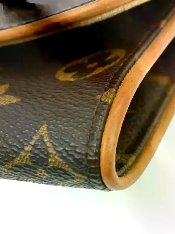 LOUIS VUITTON Pochette Twin Pm Shoulder Bag