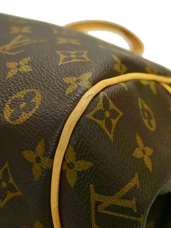 LOUIS VUITTON Montorgueil Shoulder Bag
