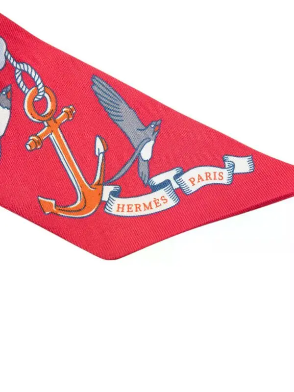 Hermès 2025-2026 Sur Mon Nuage Silk Twilly Scarf Scarves