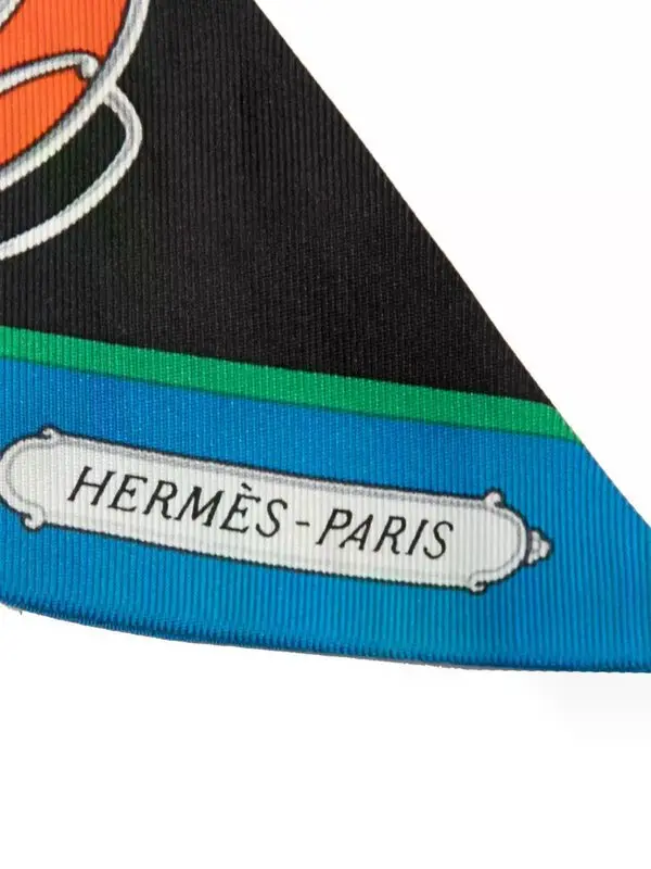 Hermès 2000-2026 Lift Profile Silk Twilly Scarf Scarves