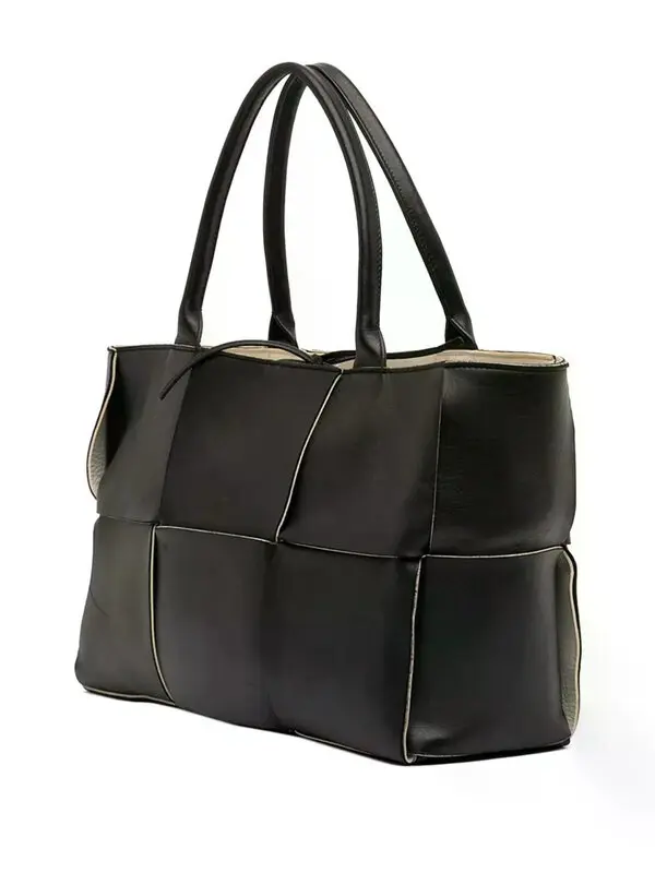 Bottega Veneta Medium Nappa Maxi Intrecciato Arco Tote Bag - Black