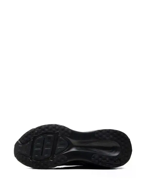 Nike Vomero 18 Sneakers