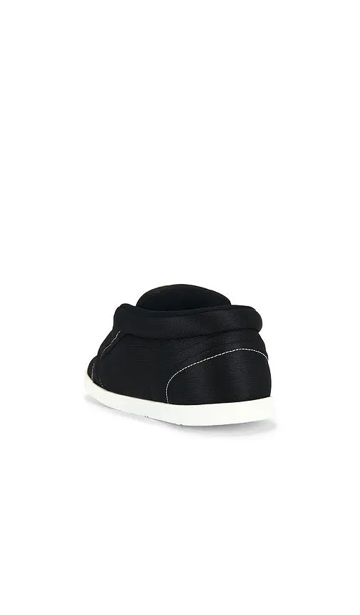 PDF BY DOMENICO FOMICHETTI Sk8 Sneaker