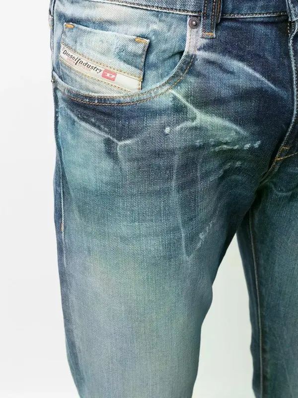 DIESEL® D-strukt Slim-cut Jeans