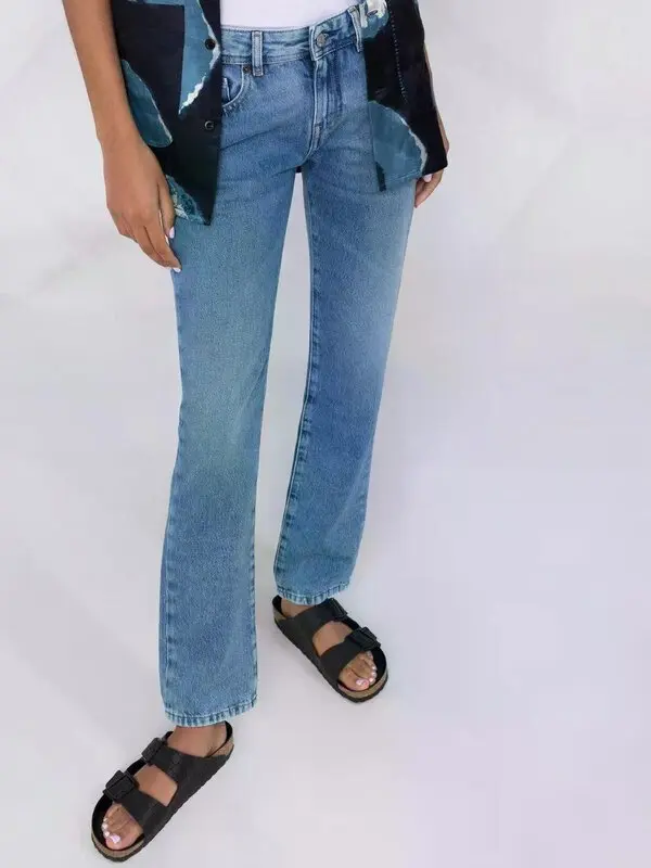 DIESEL® 2002 09c16 Straight-leg Jeans