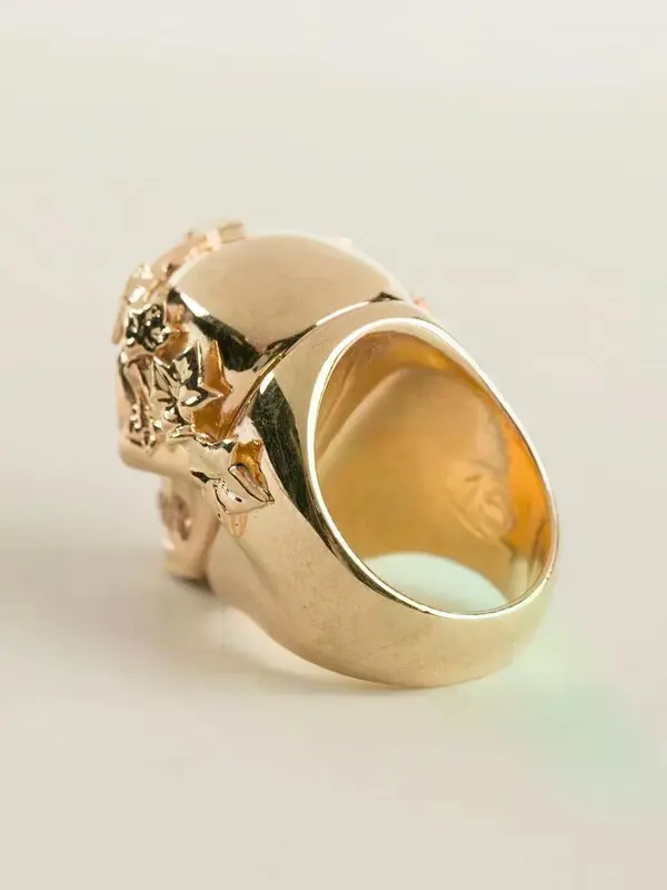 Alexander McQueen Embellished Ivy Skull Cocktail Ring - Metallic