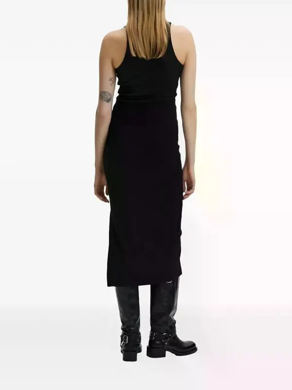 GESTUZ Ribbed Knit Maxi Dress